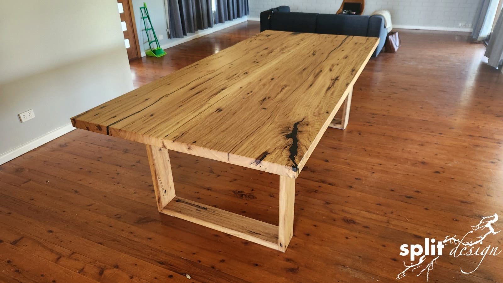 Tallowood Table that fits the family plus more! – Split Design ...