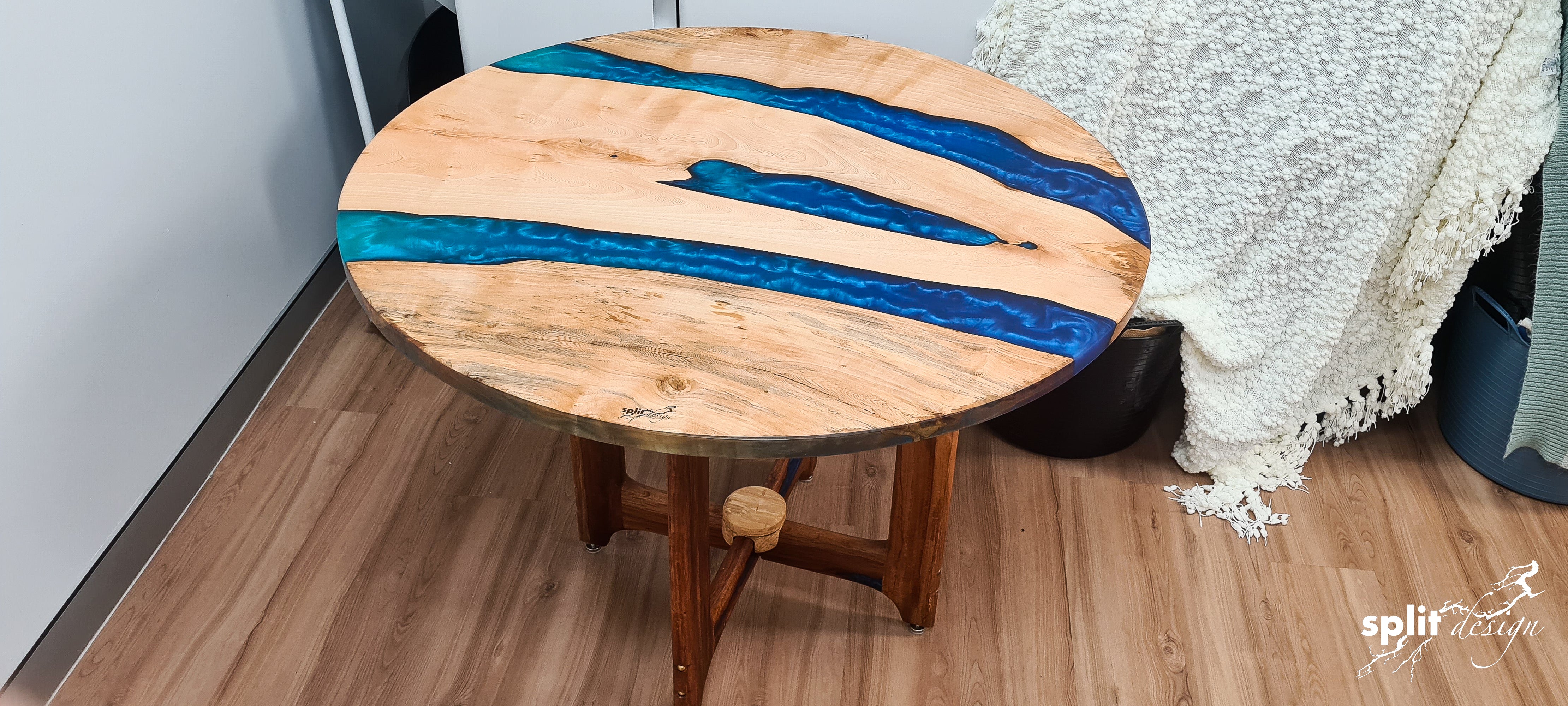 Brainstorming Table – Split Design Timber & Resin Designs