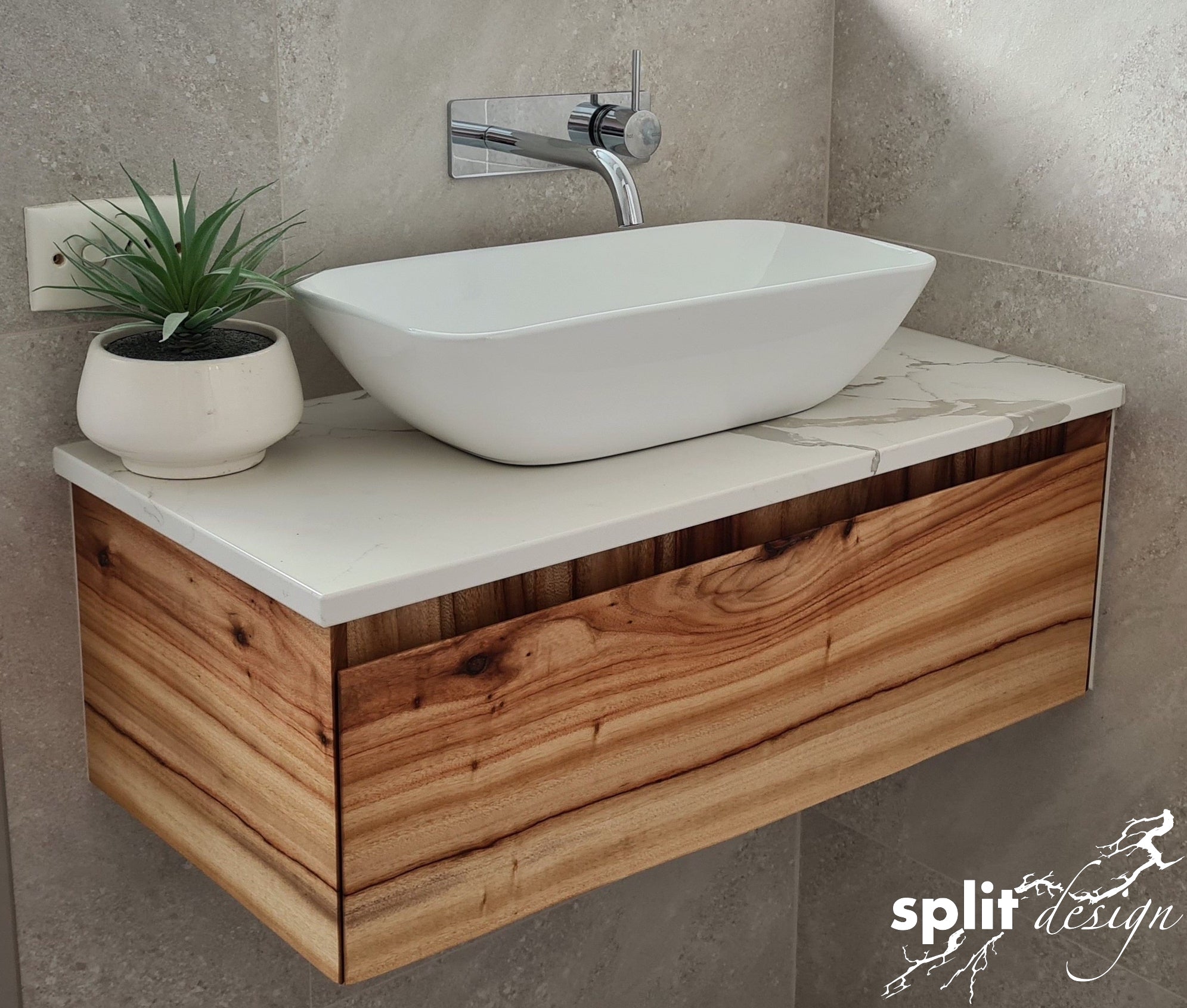 Camphor Laurel Slimline Vanity – Split Design Timber & Resin Designs